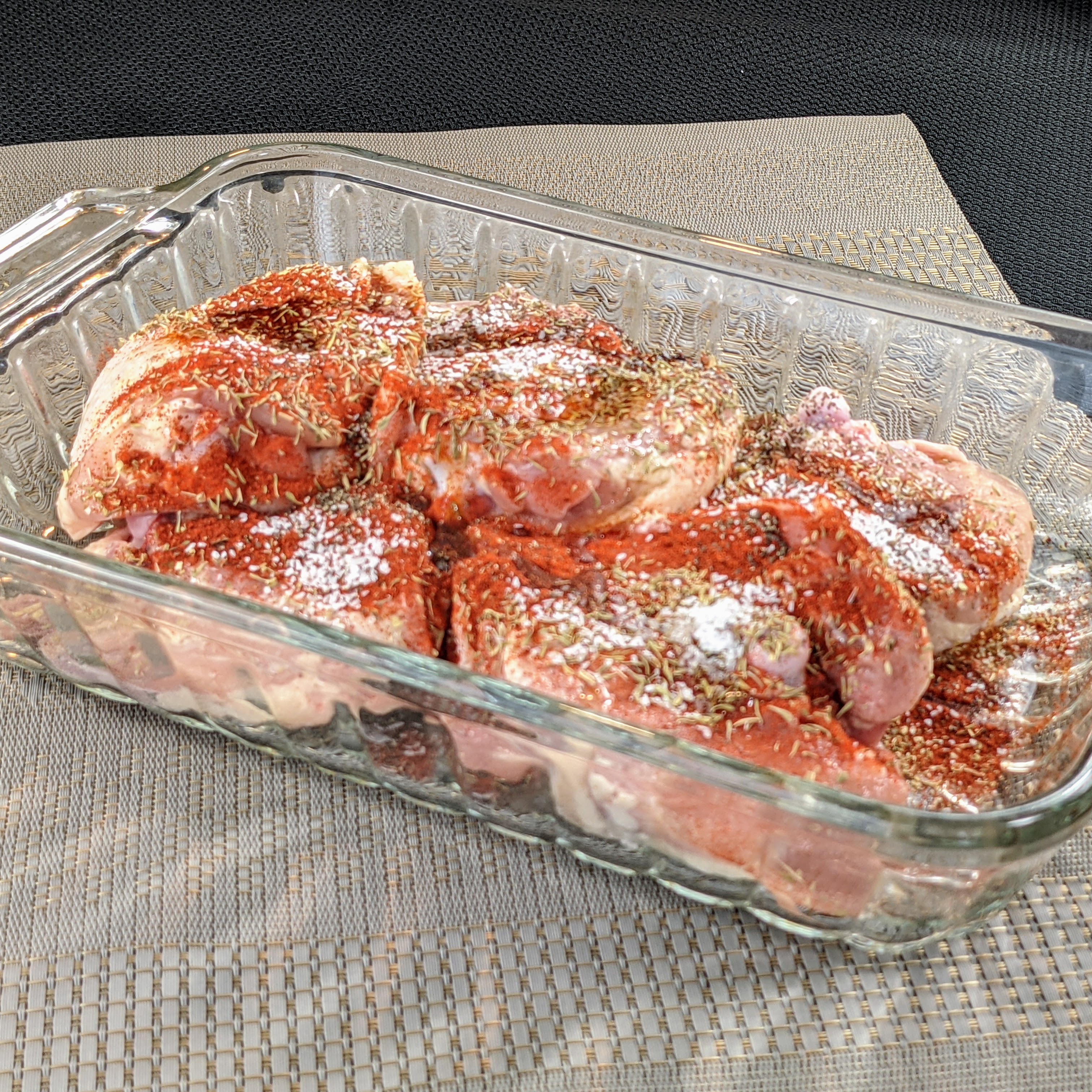 Pollo Almendrado Rojo – Global Dine In