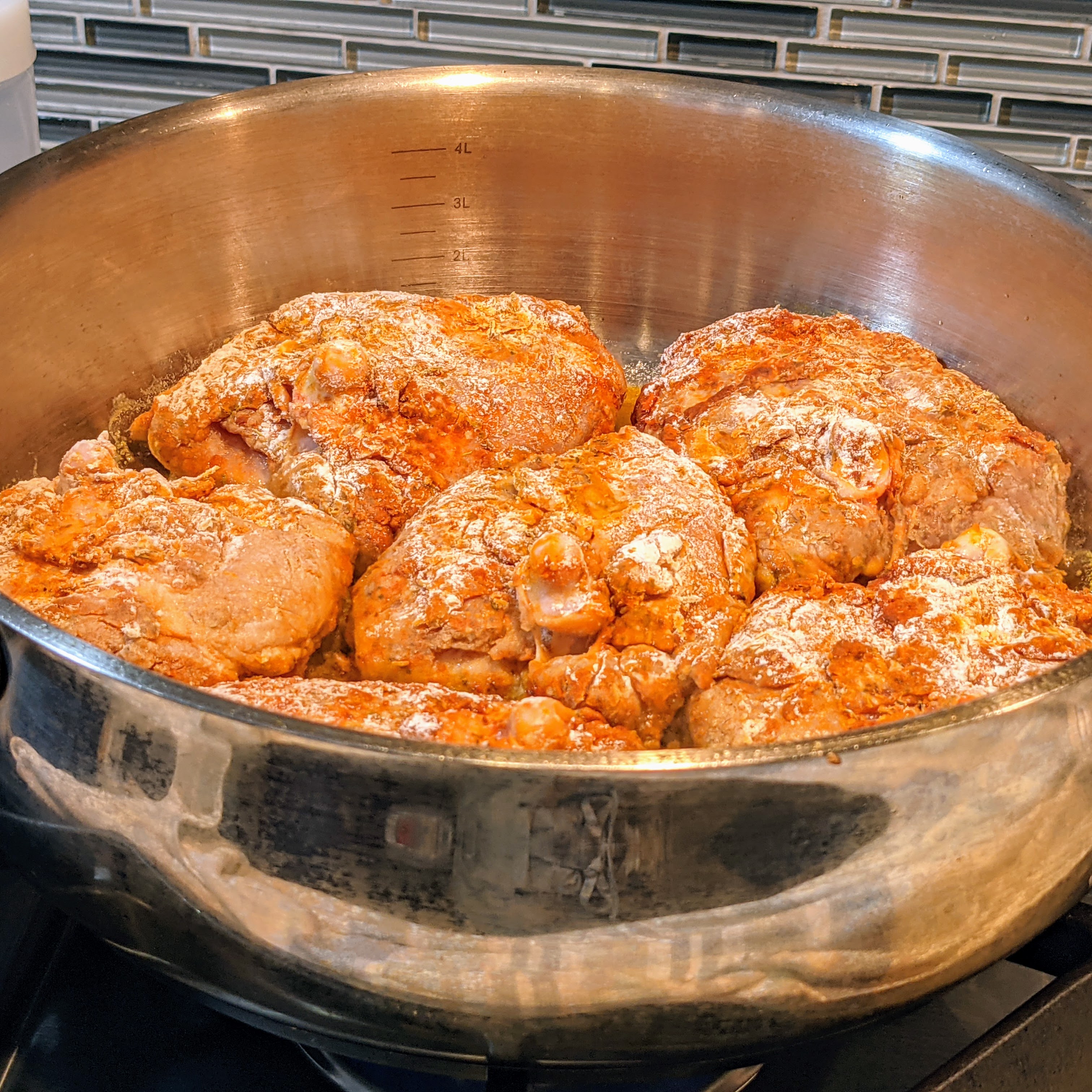 Pollo Almendrado Rojo – Global Dine In